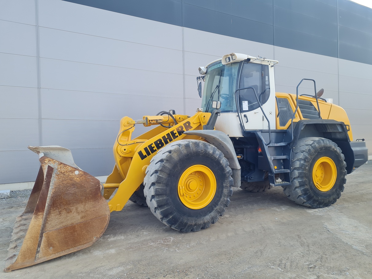 LIEBHERR L 550 - Glacier
