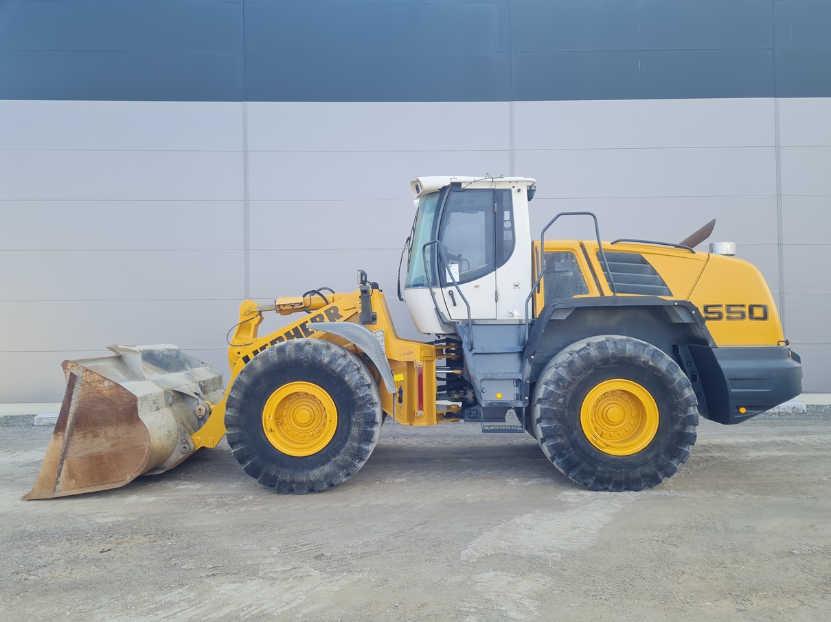 LIEBHERR L 550 - Glacier
